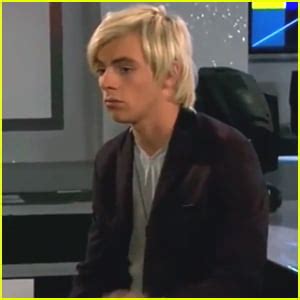 Austin Moon Is The ‘fearsome Onesome On Austin And Allys Season
