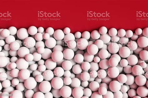 붉은 벽 근처에 추상적인 흰색 구체가 쌓여 있습니다 배경 3d 렌더링 그림입니다 0명에 대한 스톡 사진 및 기타 이미지 0명 가정의 방 개념 Istock