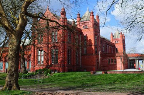 British Class System Reveal The Latest Facts