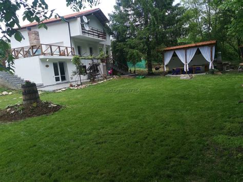 Младежко Къща за настаняване на гости Вила под наем Къща за гости На планина Странджа 13