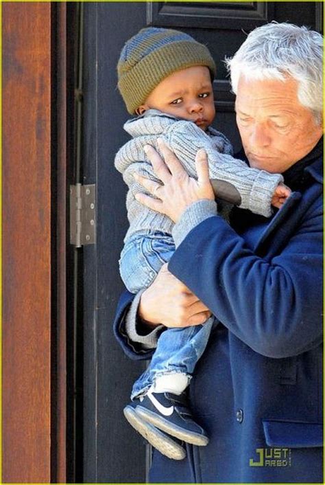 Sandra Bullock And Her Unsmiling Adopted Son Barnorama