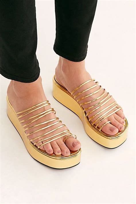 21 Best Prom Flats 2020 Cute And Comfy Flats To Wear On Prom Night