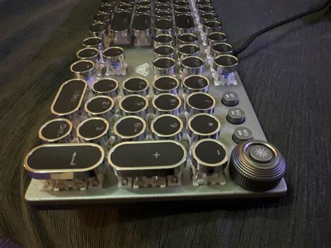 Aula Keyboard F2068 Computers And Tech Parts And Accessories Computer Keyboard On Carousell