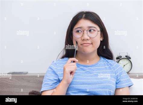 Nerd Girl Hi Res Stock Photography And Images Alamy