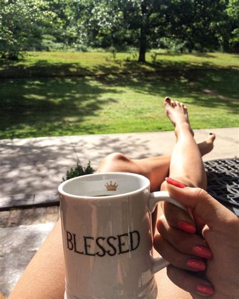 Hannah Billingsley Feet