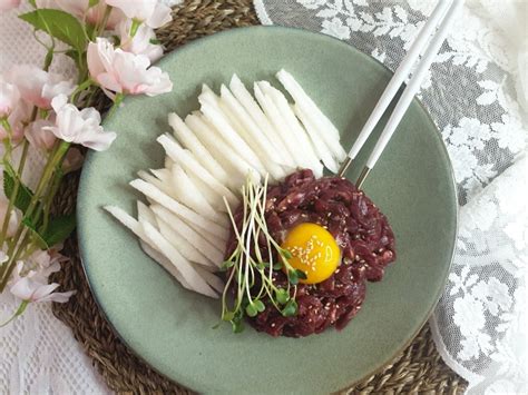 한우 육회 맛있게 만드는법 소고기 우둔살 부위 사용 소금 양념 무침 황금레시피 네이버 블로그