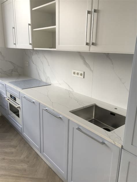 Столешница из кварцевого камня Avant Quartz 7000 Калакатта Эно ...