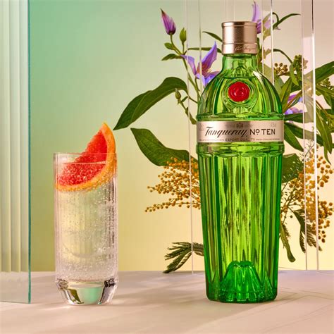 Джин Tanqueray No. Ten 0.7л 47.3% (5000281020761) – фото, отзывы ...