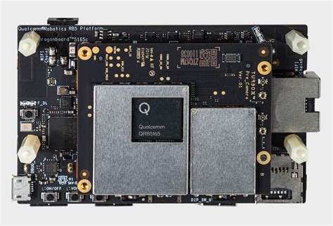 qualcomm launches 5g and ai enabled robotics platform techtaffy