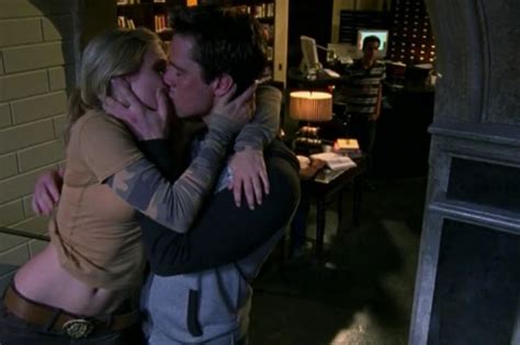 Pin By Kathryn Phillips On Veronica Mars Veronica Mars Veronica And Logan Veronica