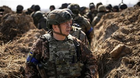 Сирський про контрнаступ поки що все розвивається за планом