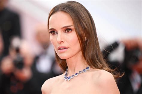 Actress In A Leading Role Natalie Portman Outlet Emergencydentistry Com