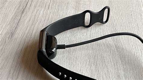 Fitbit Charge 5 akıllı saat incelemesi Egzersiz takipçisi için birçok yeni sağlık işlevi ve