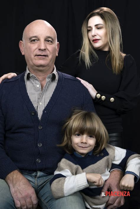 La Foto Di Famiglia In Studio Sta Tornando Alla Ribalta