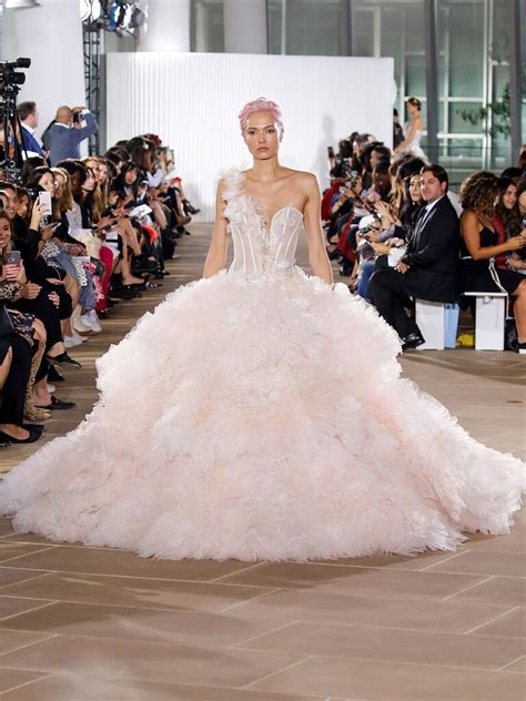 Outrageous Wedding Dresses 60 Photos