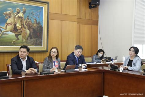 Эрүүл мэндийн даатгалын Үндэсний зөвлөлийн зарим гишүүнийг чөлөөлж шинэ гишүүдийг томилно