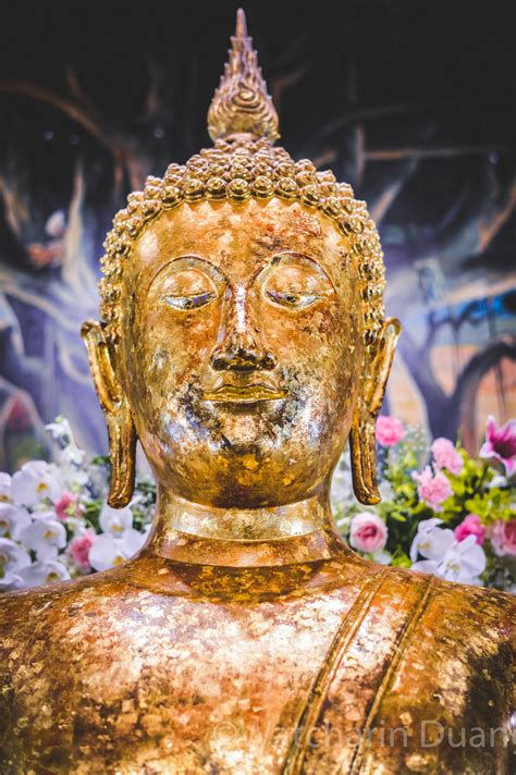 สวัสดีปีใหม่ วัดบางพลีใหญ่ใน พระอารามหลวง หลวงพ่อโตบางพลี