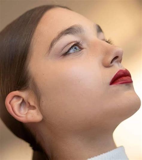 Hm Skincare Myanmar 😍အဆီပြန်တတ်တဲ့သူတွေတွက် အသားအရေထိန်းသိမ်းနည်း အသားအရေအမျိုးမျိုးရှိတဲ့ထဲက