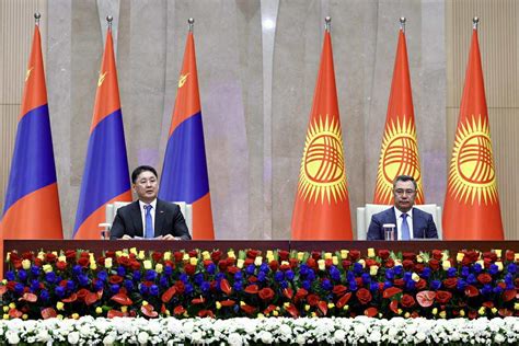 Ерөнхийлөгч У Хүрэлсүх С Жапаров нар “Иж бүрэн түншлэл” ийн харилцаа