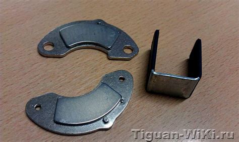 Быстросъемное крепление видеорегистратора в Фольксваген Тигуан