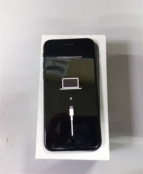 Купить Мобильный телефон Apple iphone 7 32gb 01-200129862 | Техноскарб