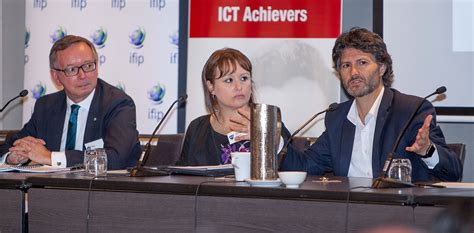 when it projects go bad copyright © information age acs acs