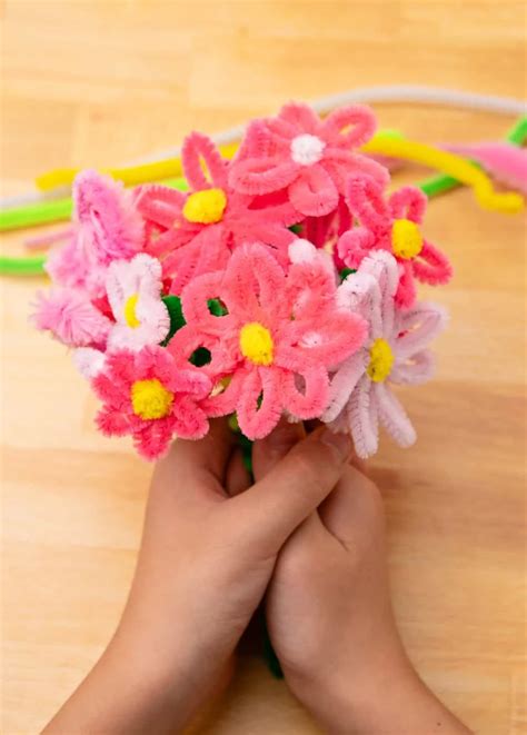 Pipe Cleaner Flower Ideas
