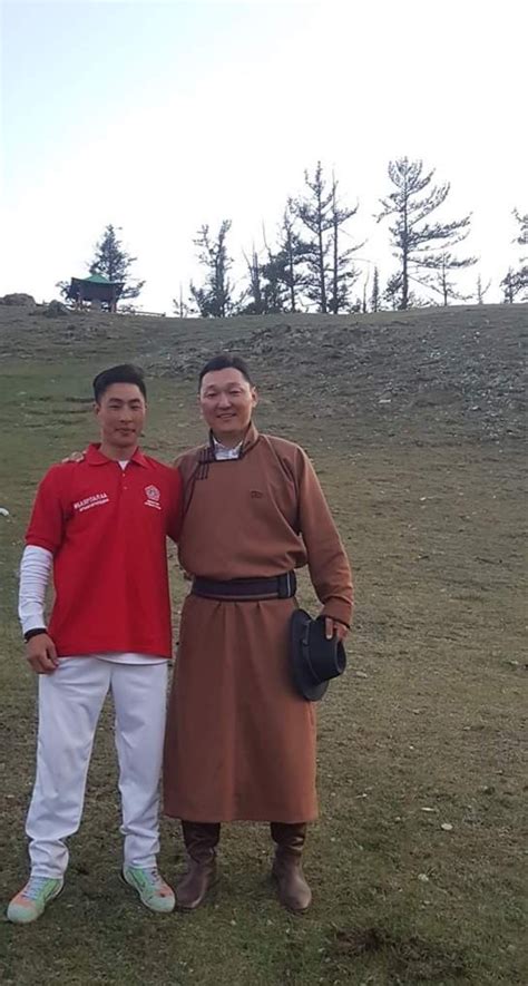 Сэгс цагаан богд бороотой угтлаа🙏 By Ц Сайнаа Facebook