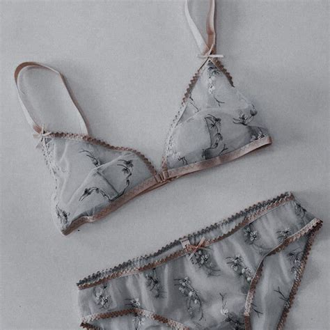 Pin By M On Aes Modern Disney Princesses Disney Princess Modern Modern Disney Disney Villains