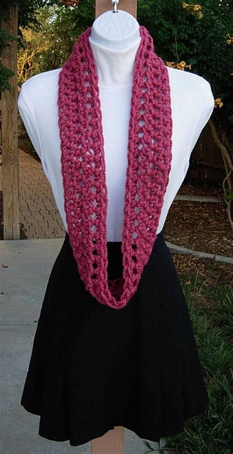 Small Infinity Scarf Skinny Loop Scarf Short Winter Cowl Solid Raspberry Dark Pink Soft Crochet