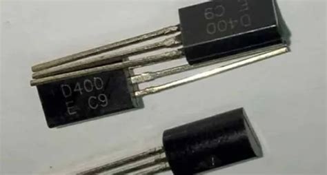 Persamaan Transistor D400 Yang Bagus Sebagai Pengganti