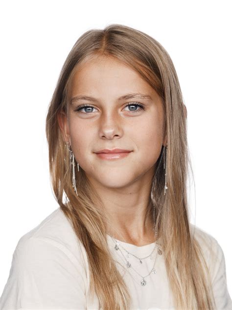 Julia Kier Bang Castagency