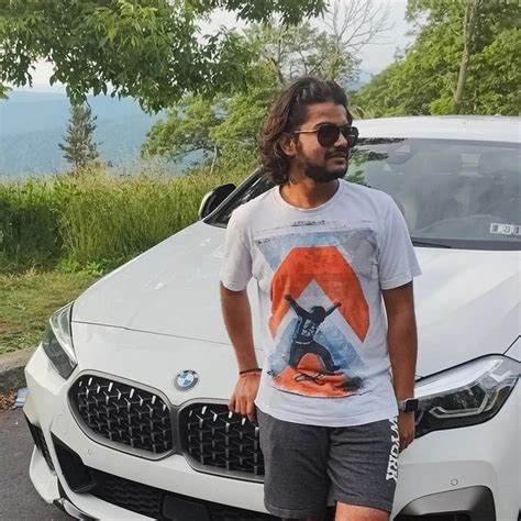 rishabh saxena inquisitive other on threads