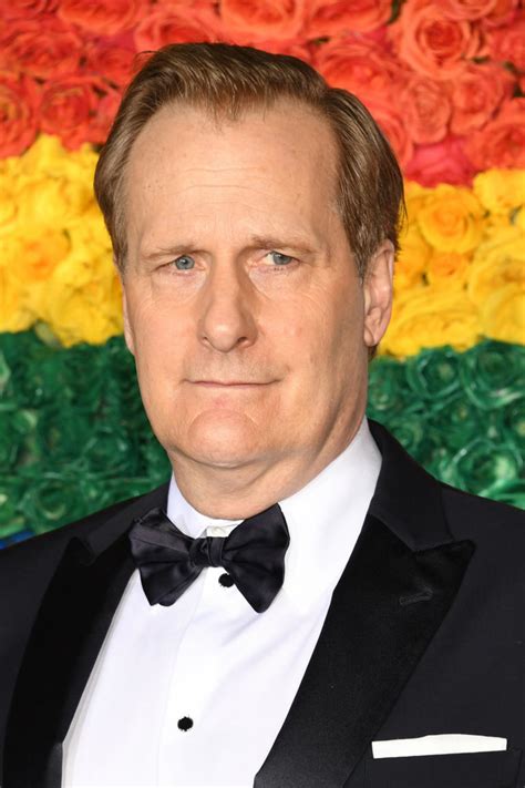 Jeff Daniels Starring In New Apple Tv Series Inspired By Memoir About