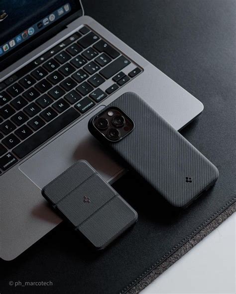 Stylish Armored Iphone Case