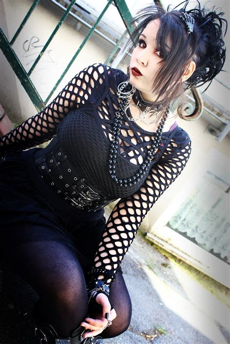 Cute Goth Girl By Jojewsia On Deviantart