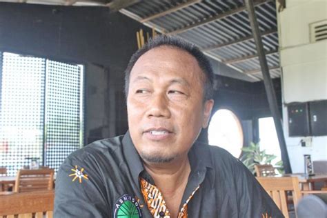 Hs Silver Mengikuti Tren Dengan Tetap Menjaga Idenditas