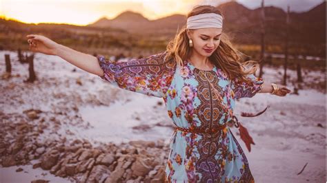 Boho Kleider Trends 5 Beliebte Looks Zum Nachstylen Sternde