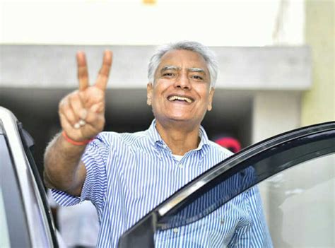 Sunil Jakhar Declares Rs 1 53 Cr Movable Assets Deposits In Swiss Bank
