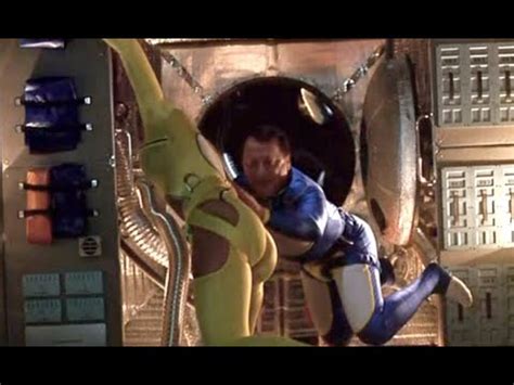 Фрагмент из х ф Воры и проститутки Приз полёт в космос YouTube