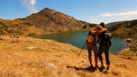 Pico Del Carlit Desde Las Bulloses