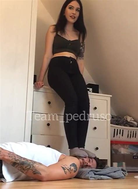 Femdom Video Thisvid Com