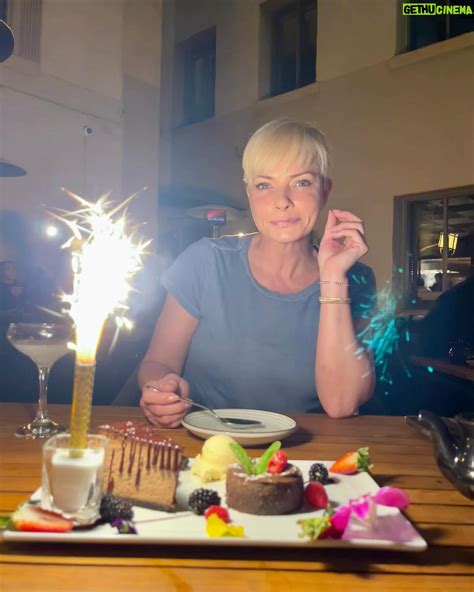 Jaime Pressly Wiki Biography Age Gallery Spouse And More