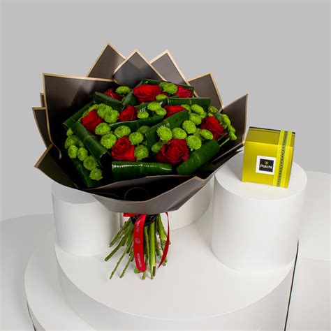 Patchi Chocolate Box 500g And 10 Red Roses Your Best Way To Same Day