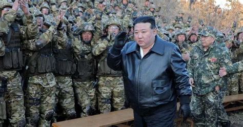 Кім Чен Ин анонсував нову військову стратегію КНДР ядерна зброя Oboz Ua