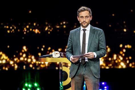 Schauspieler Verschwunden Bergrettung Sucht Volker Bruch Mopo