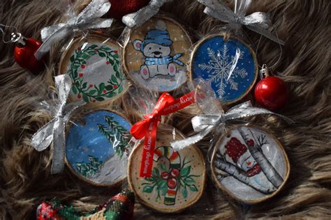 Ръчно рисувани дървени шайби за елха Handmasters Bg