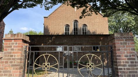Photos St Cuthberts Church Hull
