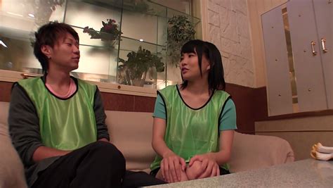 ゴミ拾いの環境美化サークルに所属しているヤリマン美少女はエコ意識が人よりもすぎてコンドームをつけないエコ生中出しSEXをしているらしい アダルト動画 ソクミル