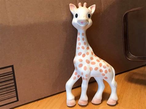 Sophie Giraffe Lead